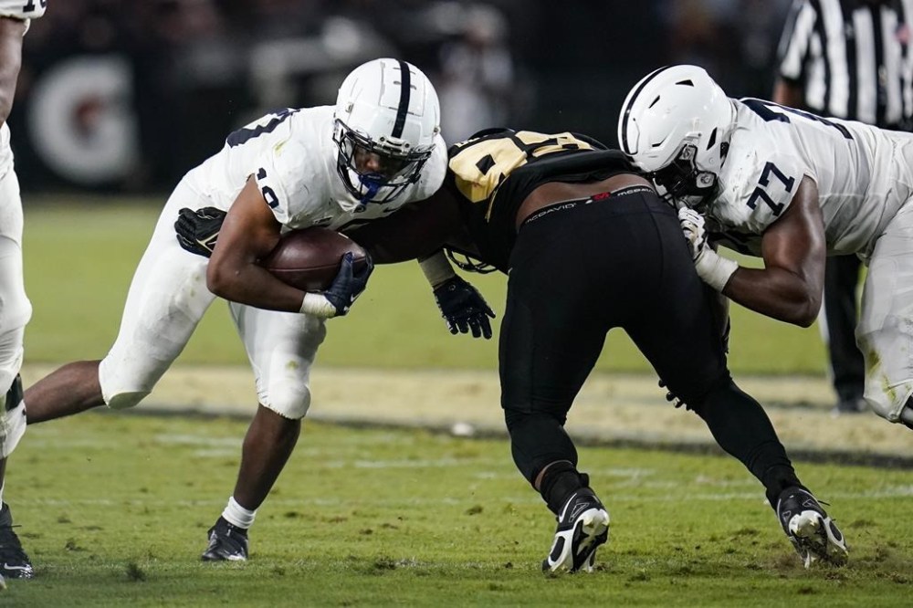 Clifford’s masterful final drive sends Penn St. past Purdue – Winnipeg ...