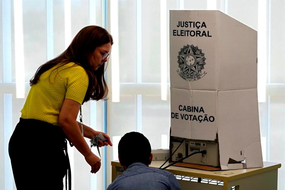 EXPLAINER: Bolsonaro knocks Brazil’s voting system – Winnipeg Free Press