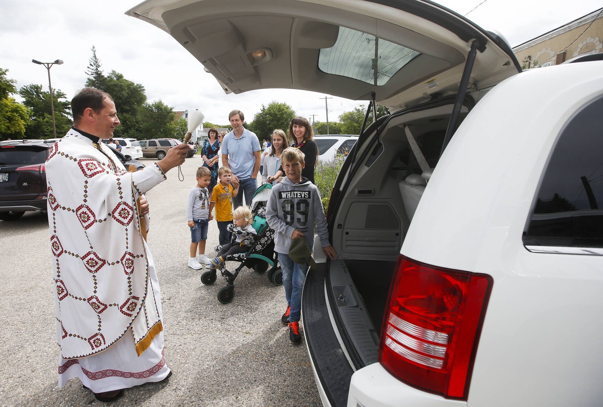 Local Ukrainian church offers to bless cars, spread awareness on road ...