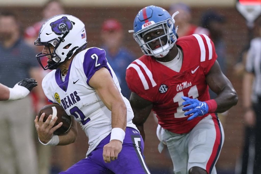 No. 22 Mississippi starts fast, routs Central Arkansas 59-3 – Winnipeg ...