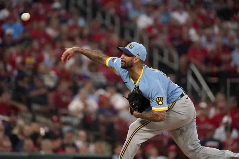 Brewers pitcher Bush injured in 1st, exits vs Cardinals – Winnipeg Free ...