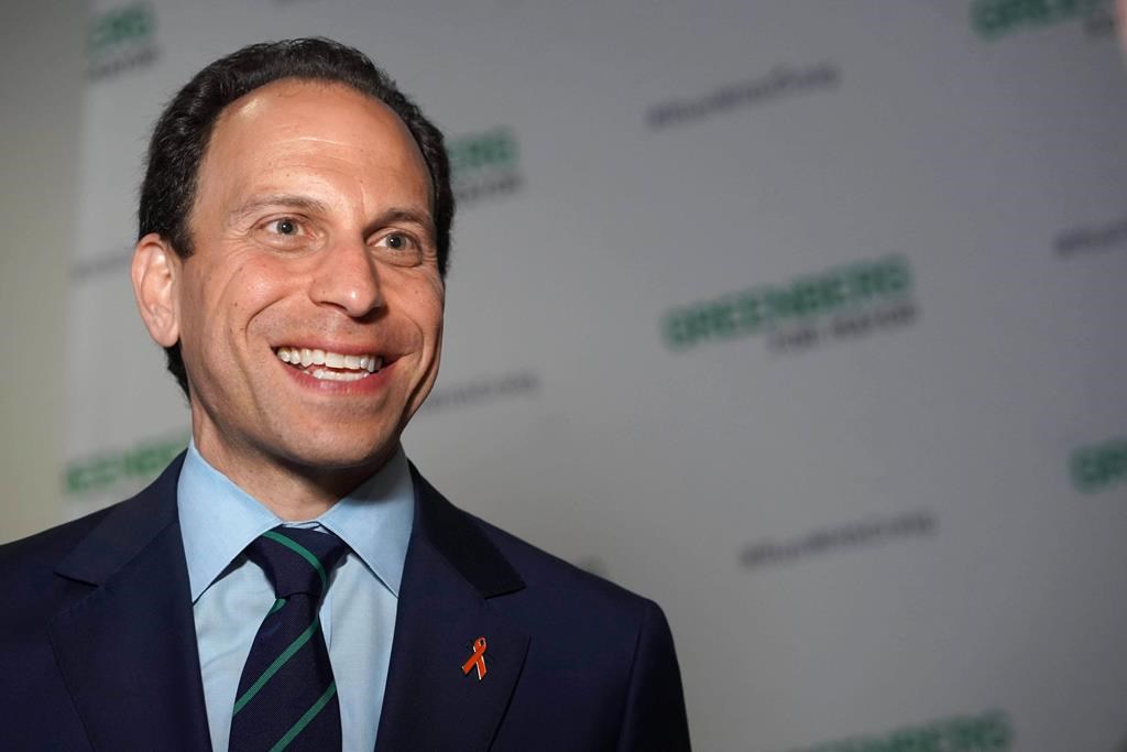 Ky. mayor candidate who was shot at takes aim at gun auction – Winnipeg ...