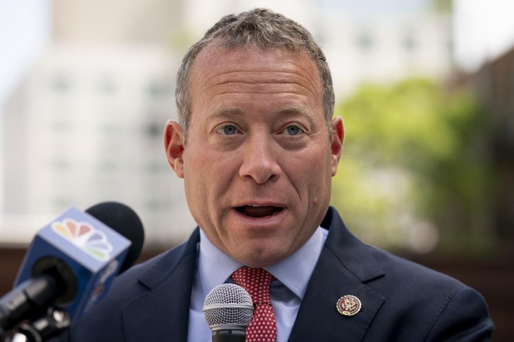 House Dems reach deal on policing bills ahead of midterms – Winnipeg ...