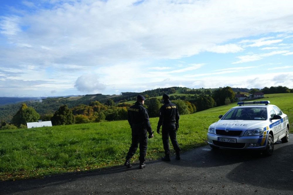 Czechs launch checks at Slovak border amid migration uptick – Winnipeg ...