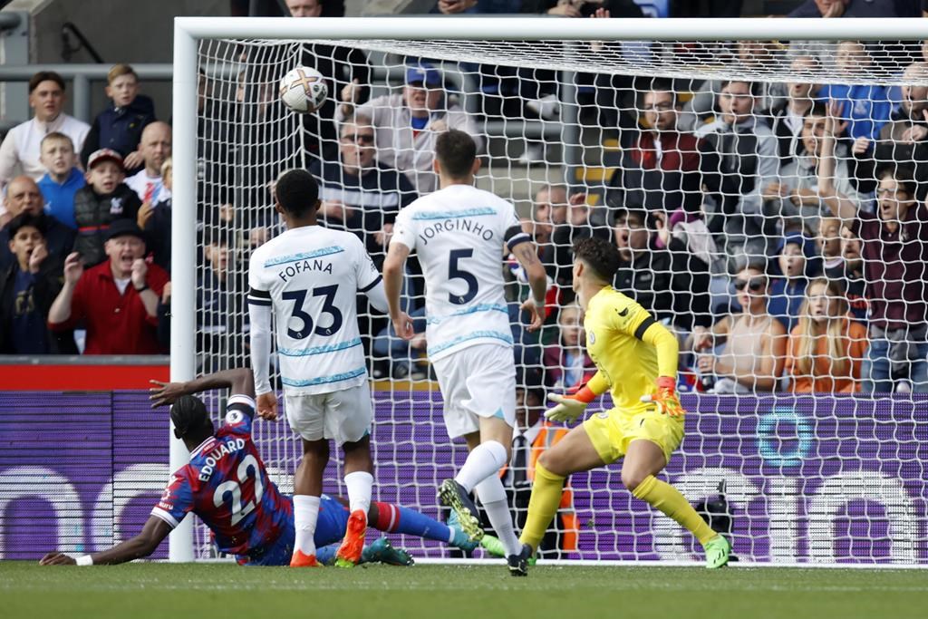 Gallagher marks return to Palace with winner for Chelsea – Winnipeg ...
