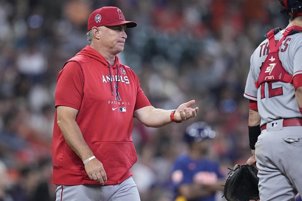 Angels keep Phil Nevin as manager for 2023 on 1-year deal – Winnipeg ...