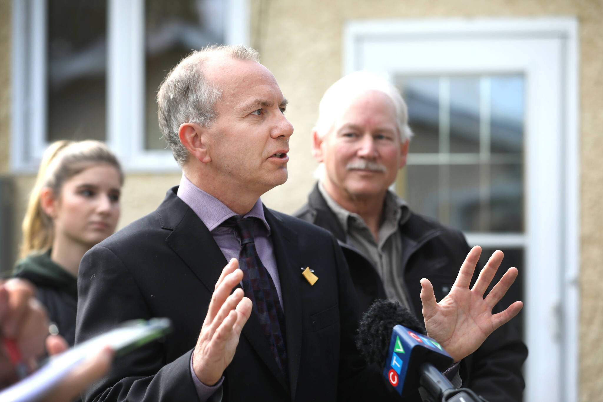 Loney hopes voters warm to heat-pump plan – Winnipeg Free Press