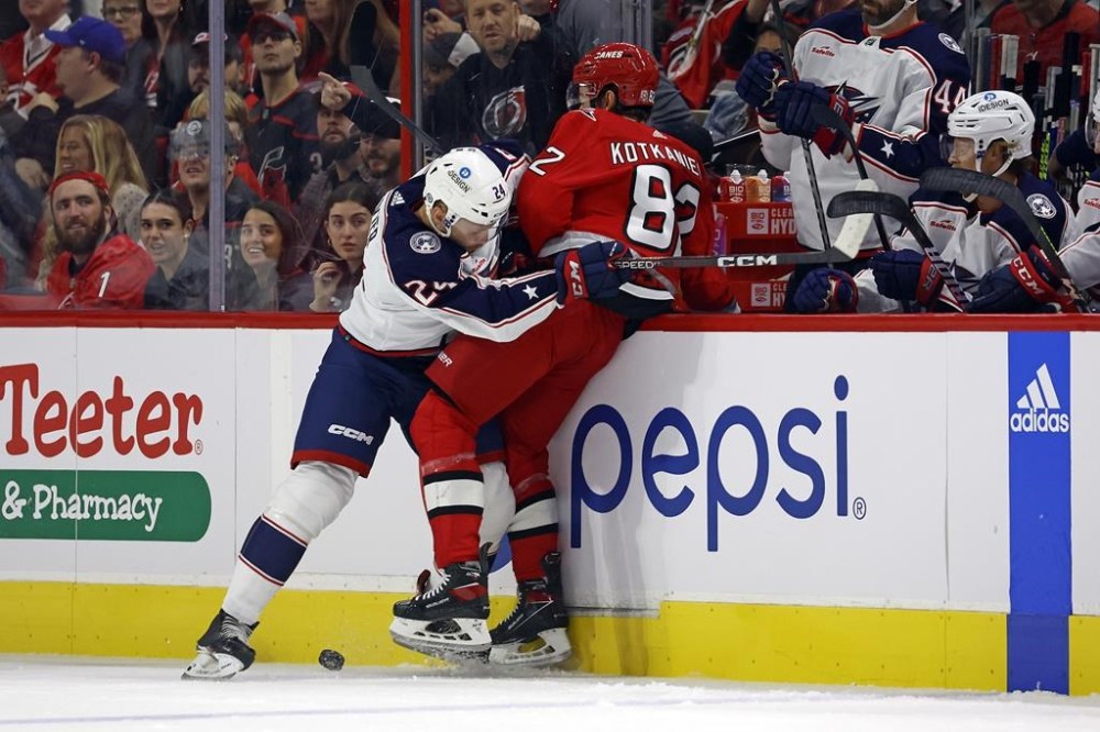 Necas helps Hurricanes beat Blue Jackets in opener – Winnipeg Free Press