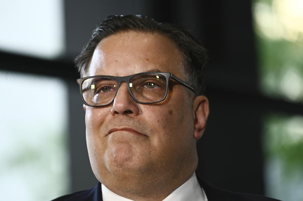 R. Kelly associate seeks legal fees after acquittal – Winnipeg Free Press