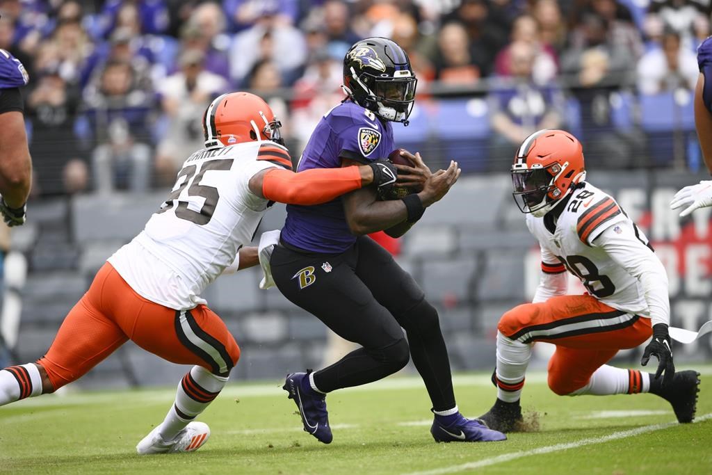 Browns’ Garrett hoping to sack Burrow, Bengals on Halloween – Winnipeg Free Press