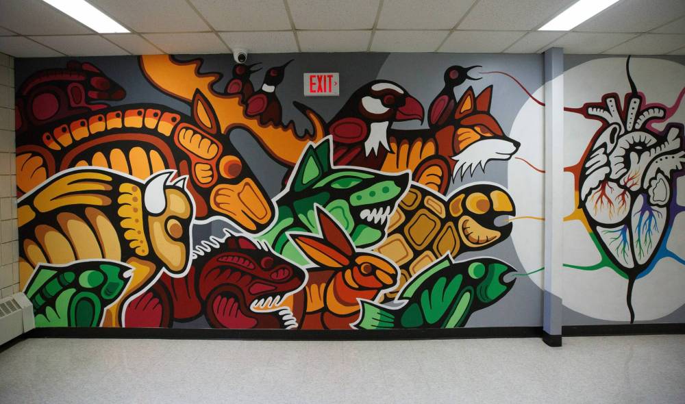 Murals make art of healing – Winnipeg Free Press