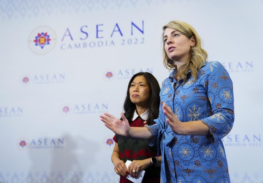 Joly won’t meet her Russian counterpart, but is open to working with ...