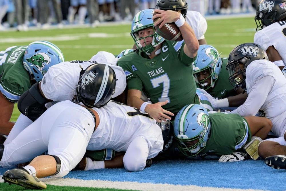 Plumlee, UCF top Tulane 38-31, take over first place in AAC – Winnipeg ...