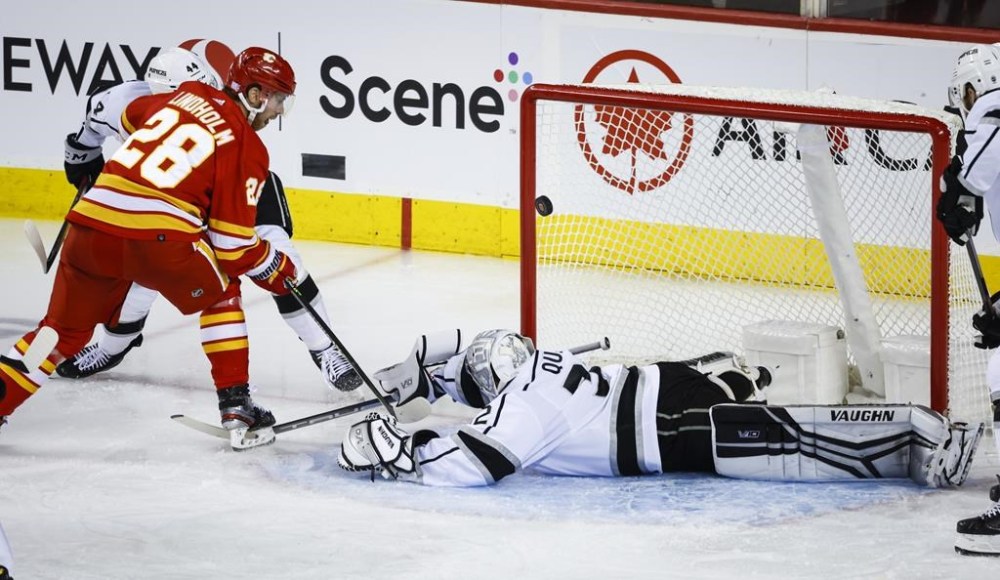 Calgary Flames narrowly defeat LA Kings 6-5 – Winnipeg Free Press