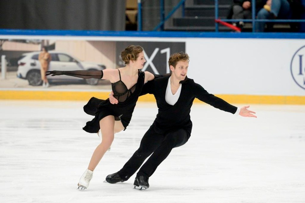 17-year-old American skater Malinin sweeps Grand Prix season – Winnipeg ...