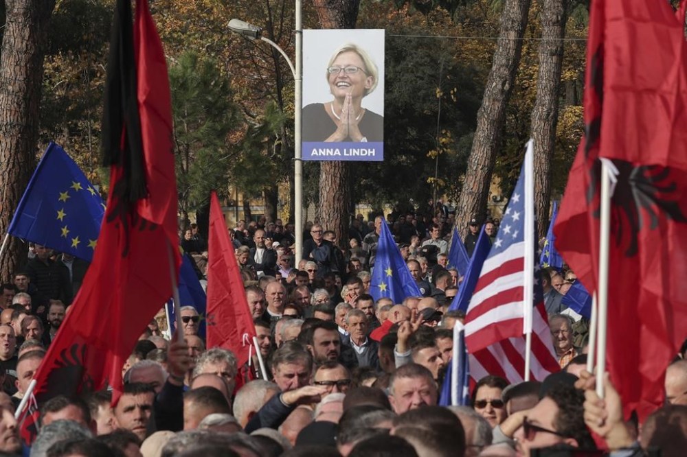 Albanian opposition leader attacked during anti-govt protest – Winnipeg ...