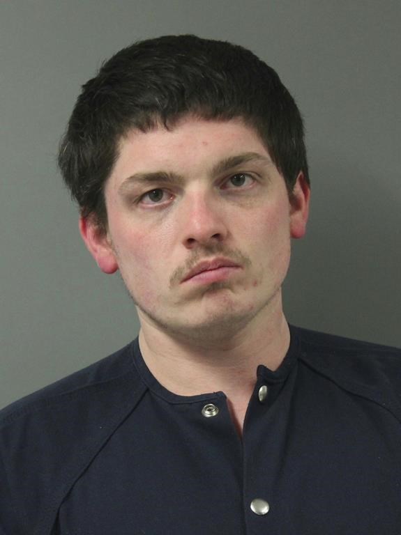Police say Iowa couple drowned newborn in apartment bathtub – Winnipeg ...