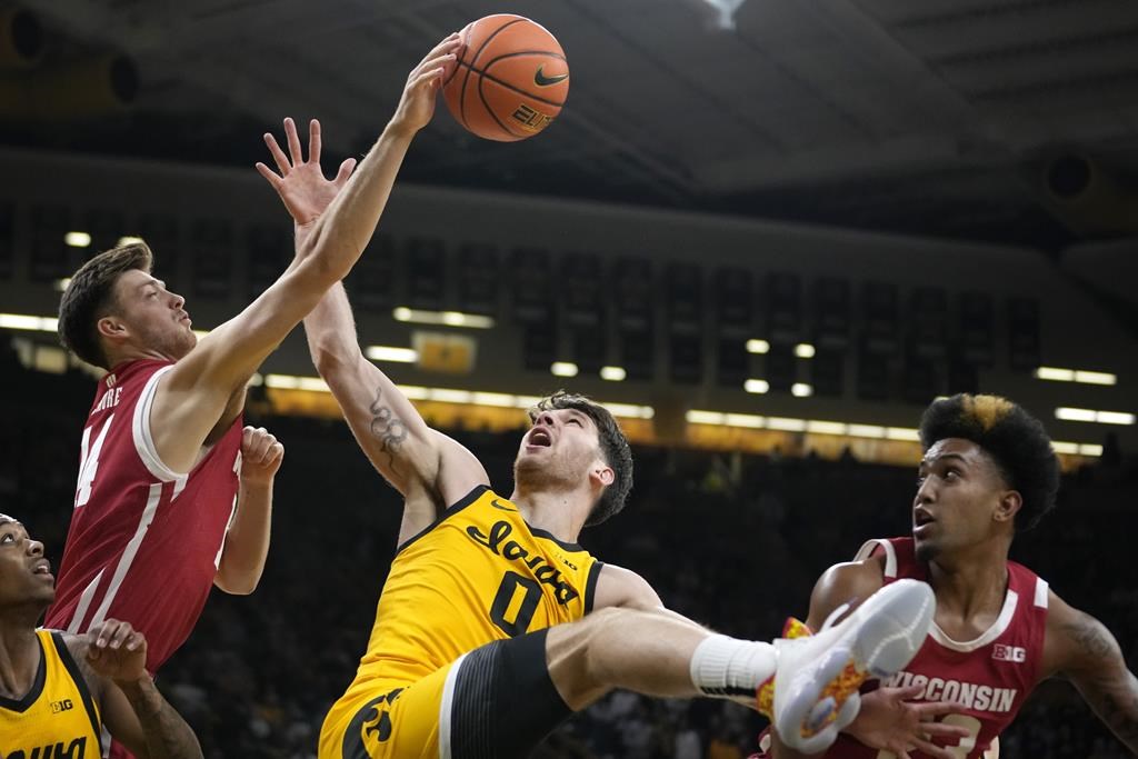 Wahl sparks Wisconsin to 78-75 victory over Iowa in overtime – Winnipeg ...