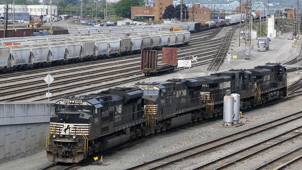 Rail union leader retires to clear way for upstart who won – Winnipeg ...