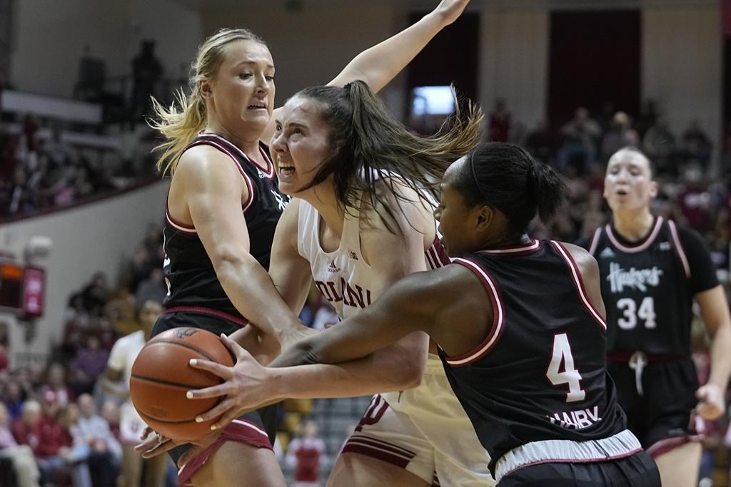 No. 4 Indiana women beat Nebraska 74-62 in overtime – Winnipeg Free Press