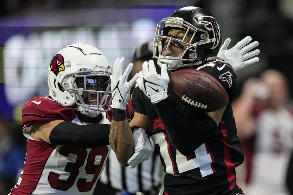 Koo kicks short field goal, Falcons edge Arizona 20-19 – Winnipeg Free ...