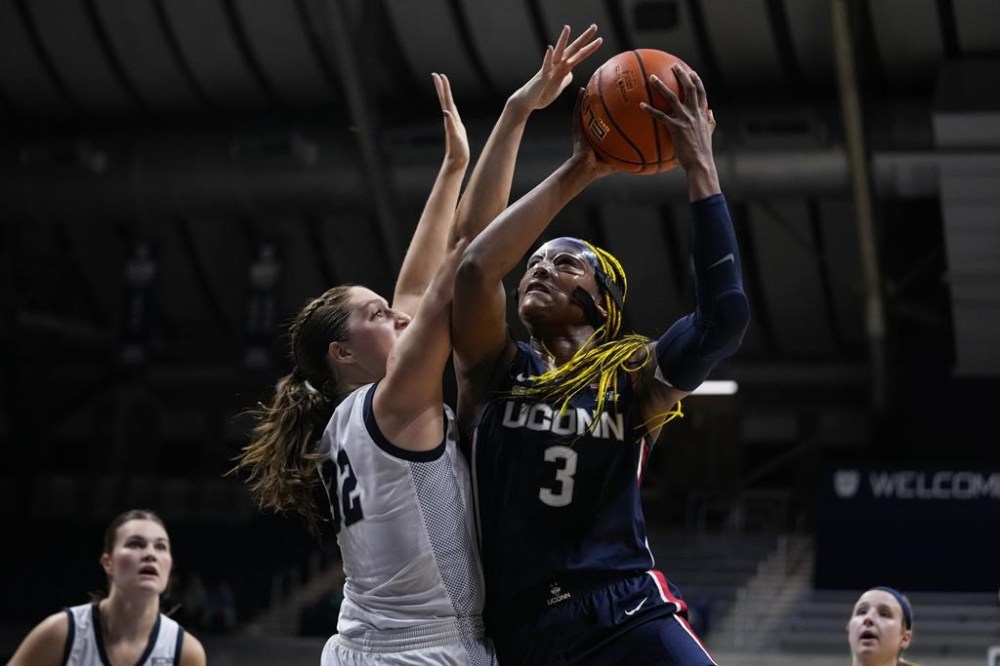 Edwards scores 20, No. 5 UConn women rout Butler 80-47 – Winnipeg Free ...