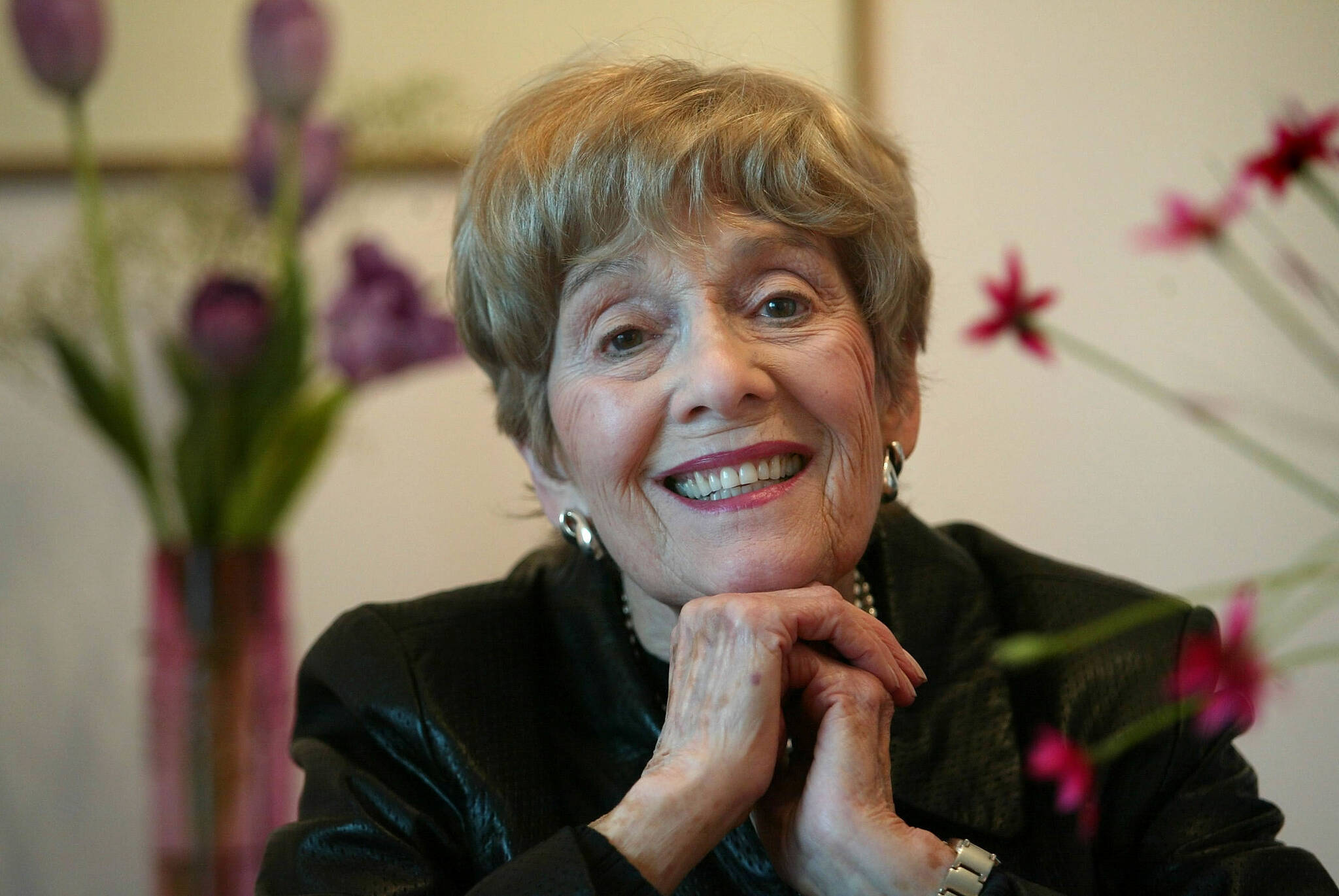 Winnipeg theatre stage legend Brownstone dies at 100 – Winnipeg Free Press