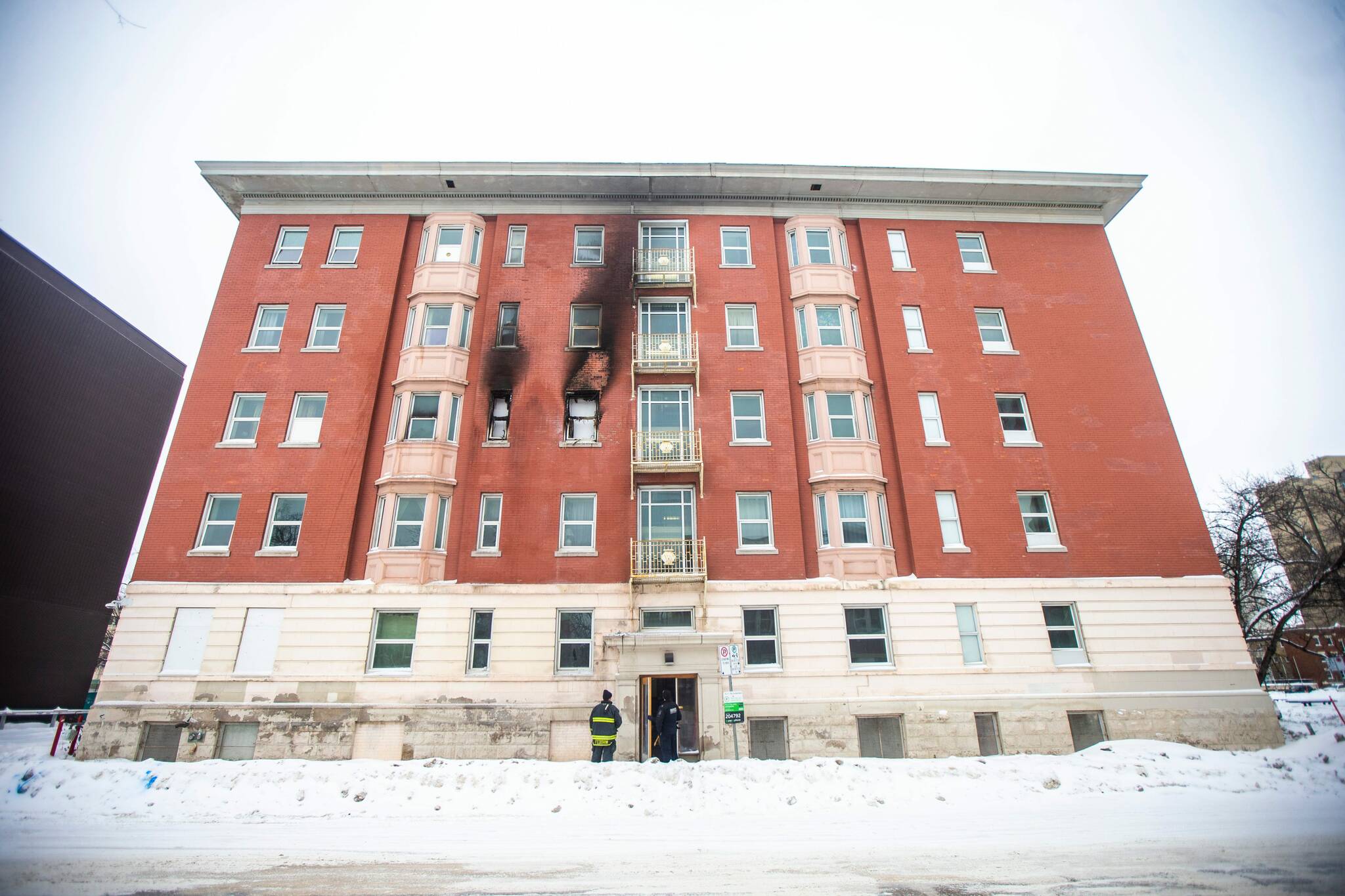 Man charged with murders in Christmas Day apartment fire has previous ...