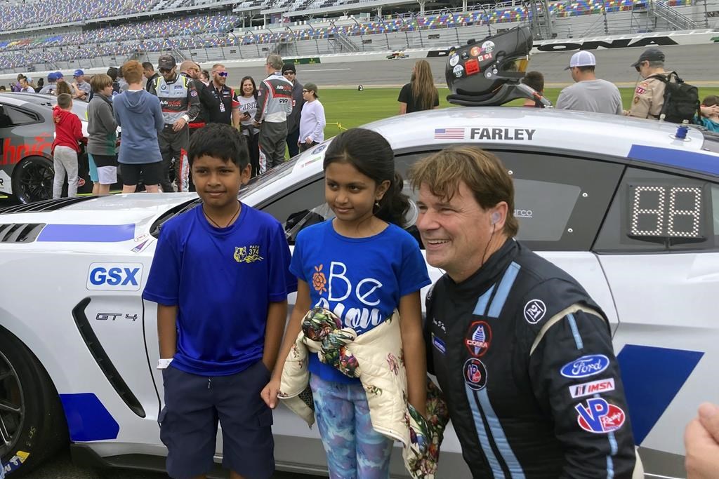 Ford CEO Farley makes professional racing debut at Daytona – Winnipeg ...