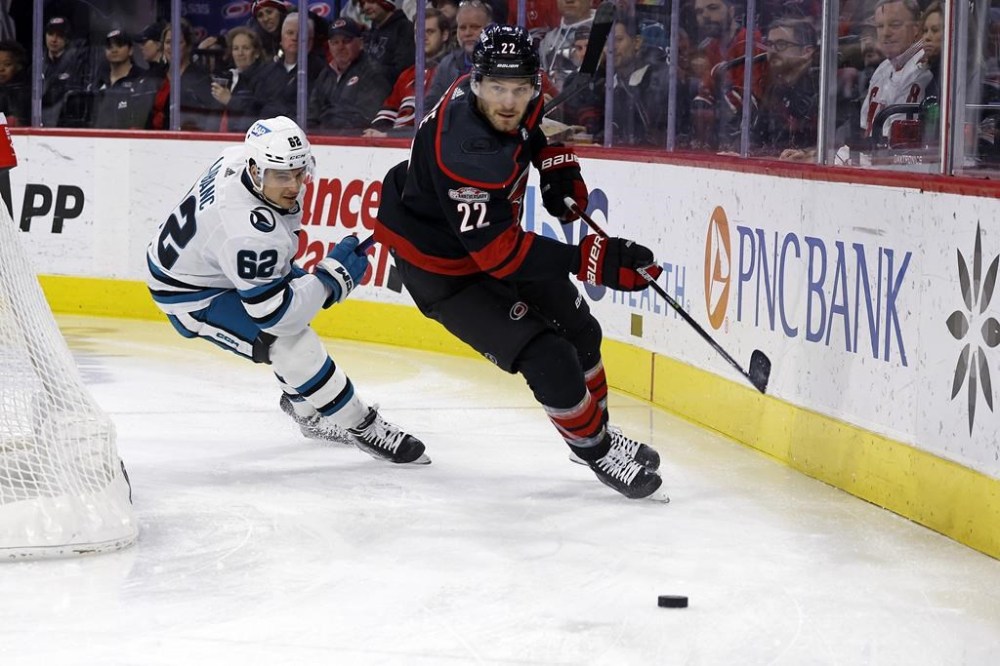Martin Necas leads Hurricanes past Sharks 5-4 in overtime – Winnipeg ...