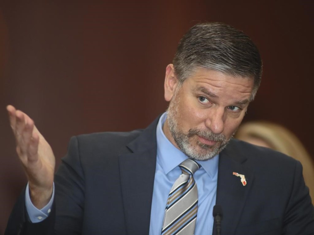 Florida GOP advances Disney district, migrant flight bills – Winnipeg ...