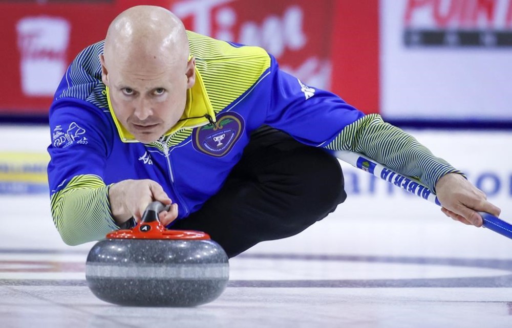 Koe, Dunstone, Jones win provincial men’s curling finals en route to ...