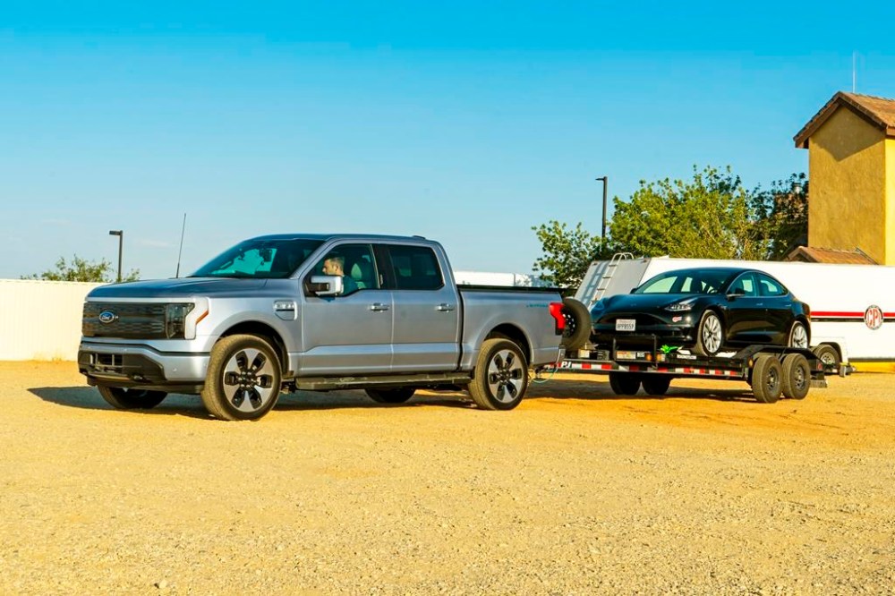 Edmunds: What to know before towing with an electric pickup – Winnipeg ...
