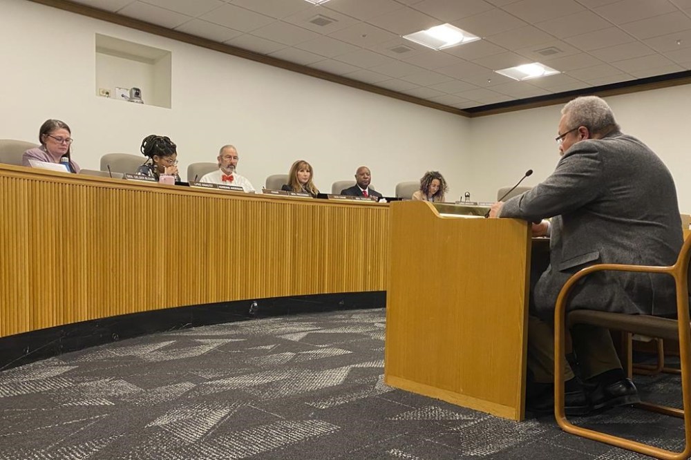 Oregon joins debate over police education requirements – Winnipeg Free ...
