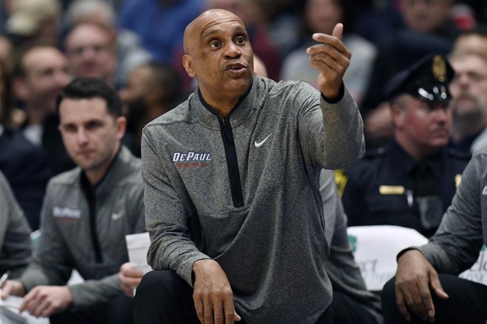 No. 14 UConn routs DePaul 88-59 in Huskies’ final home game – Winnipeg ...