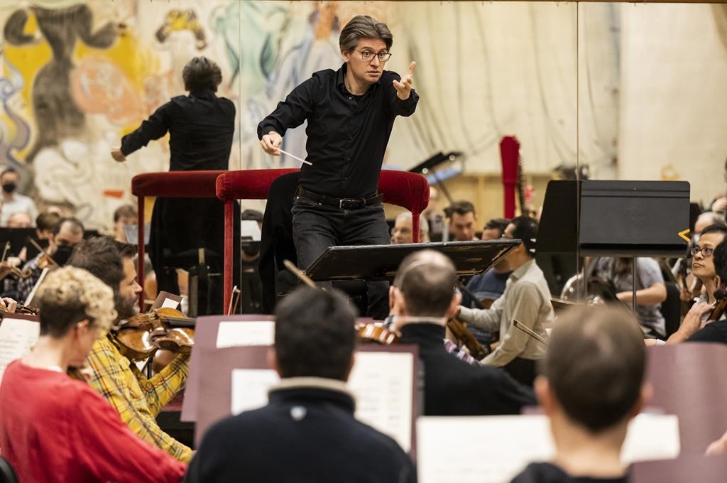 Meeting Muti at age 10, Rustioni knew he wanted to conduct – Winnipeg ...