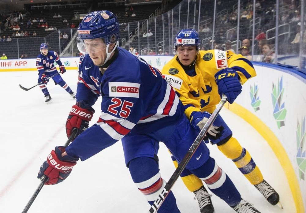 Ottawa Senators sign defenceman Tyler Kleven to three-year, entry-level ...