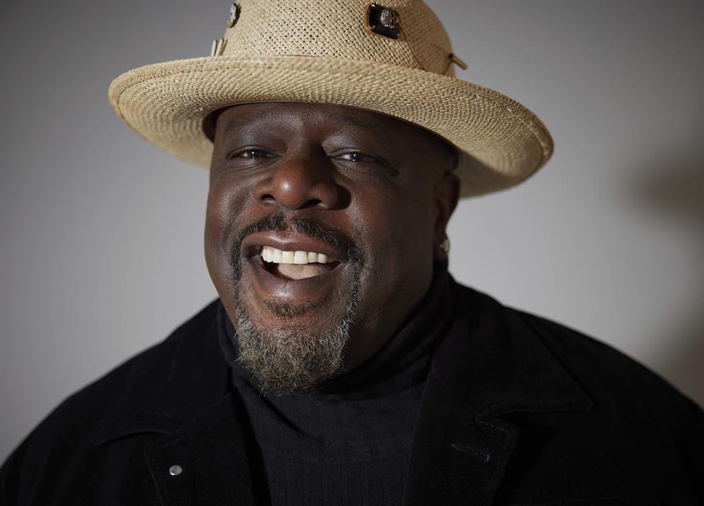 Cedric the Entertainer enjoying life in his ‘Neighborhood’ – Winnipeg ...