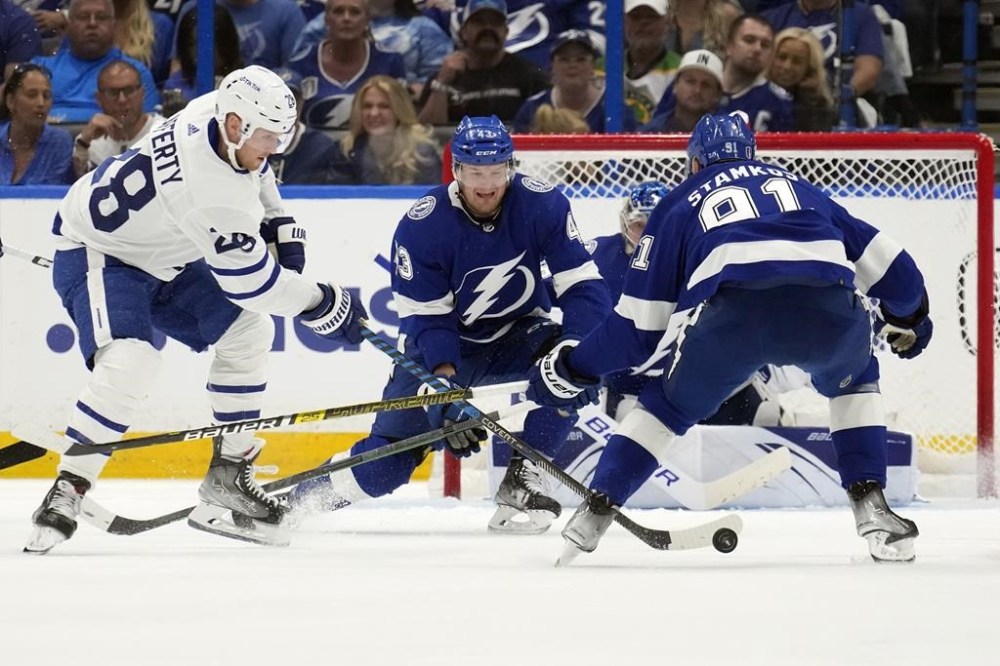 Leafs’ Lafferty fined for cross-checking Lightning’s Colton – Winnipeg ...