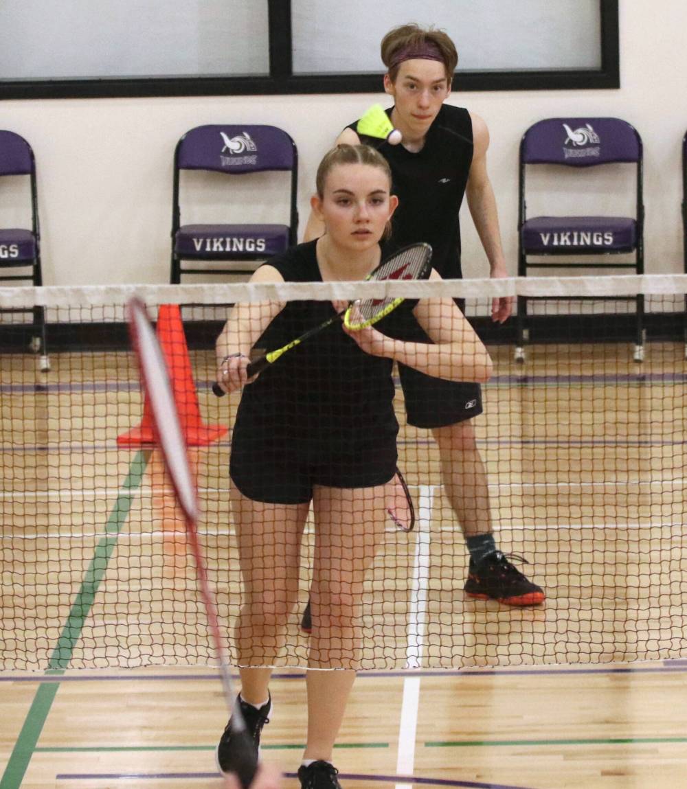 Narwal, Chen high school badminton champs – Winnipeg Free Press
