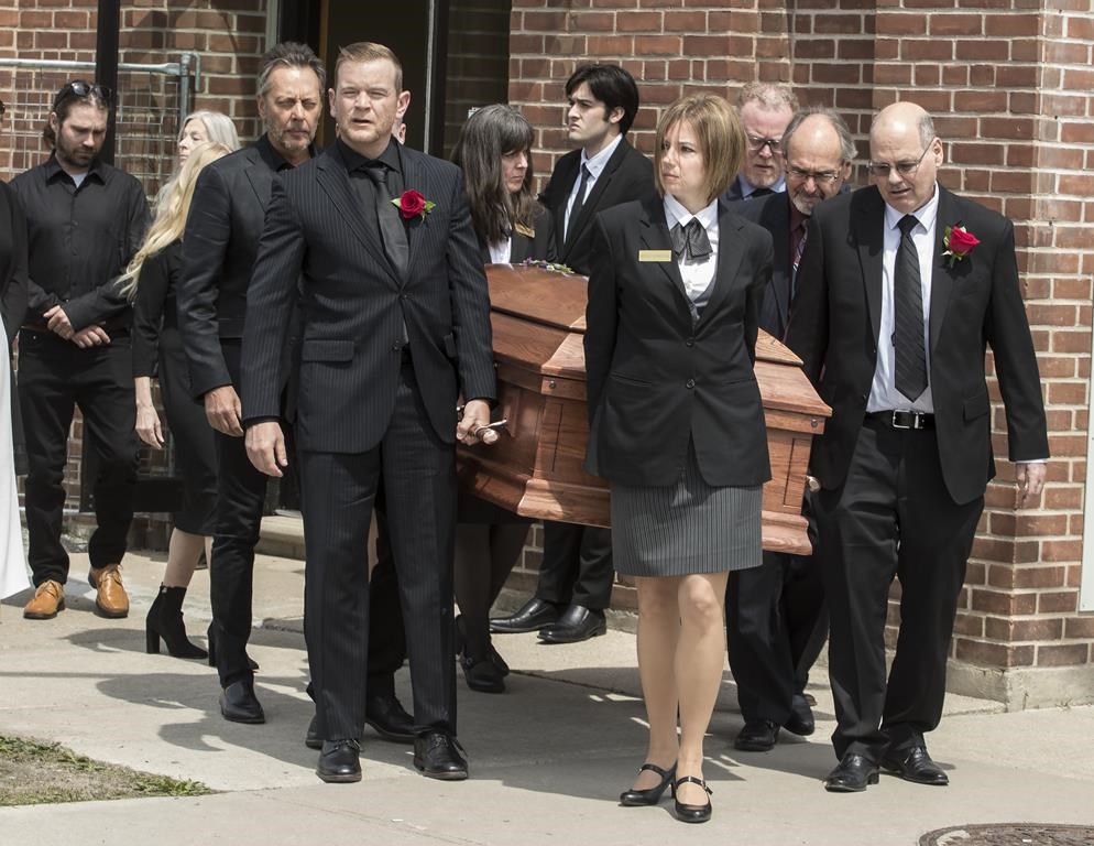 Family, friends gather at private funeral for Gordon Lightfoot in his ...