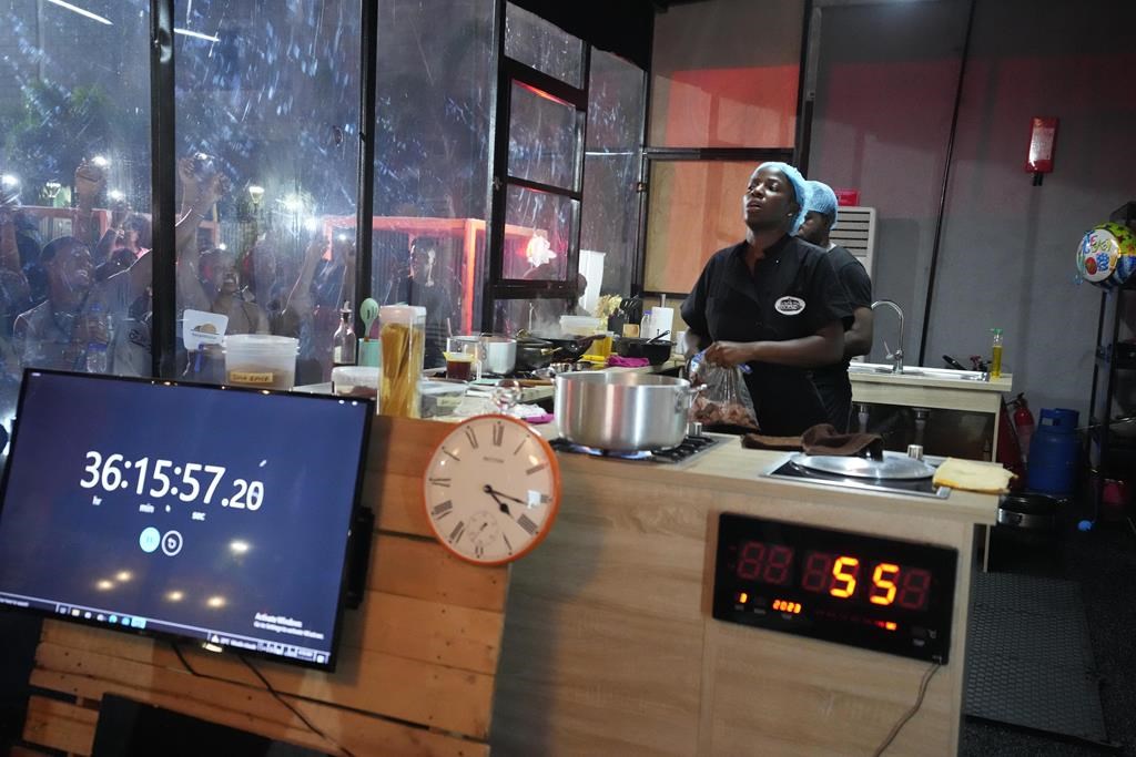 Nigerian chef cooks nonstop for 100 hours to set new global record ...
