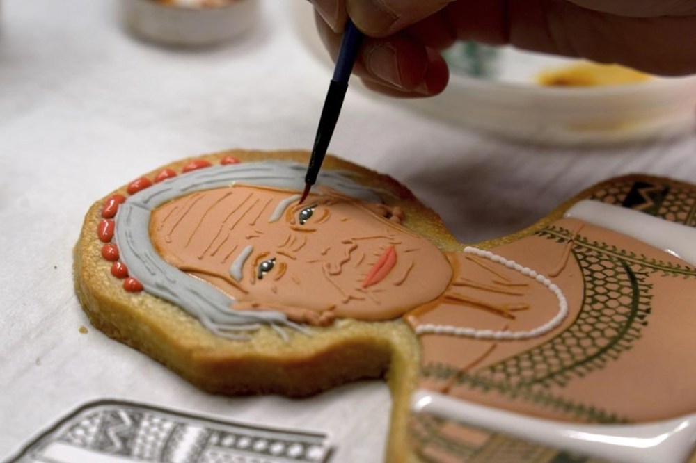 Championing famous and forgotten Asian Americans, this artist uses ...