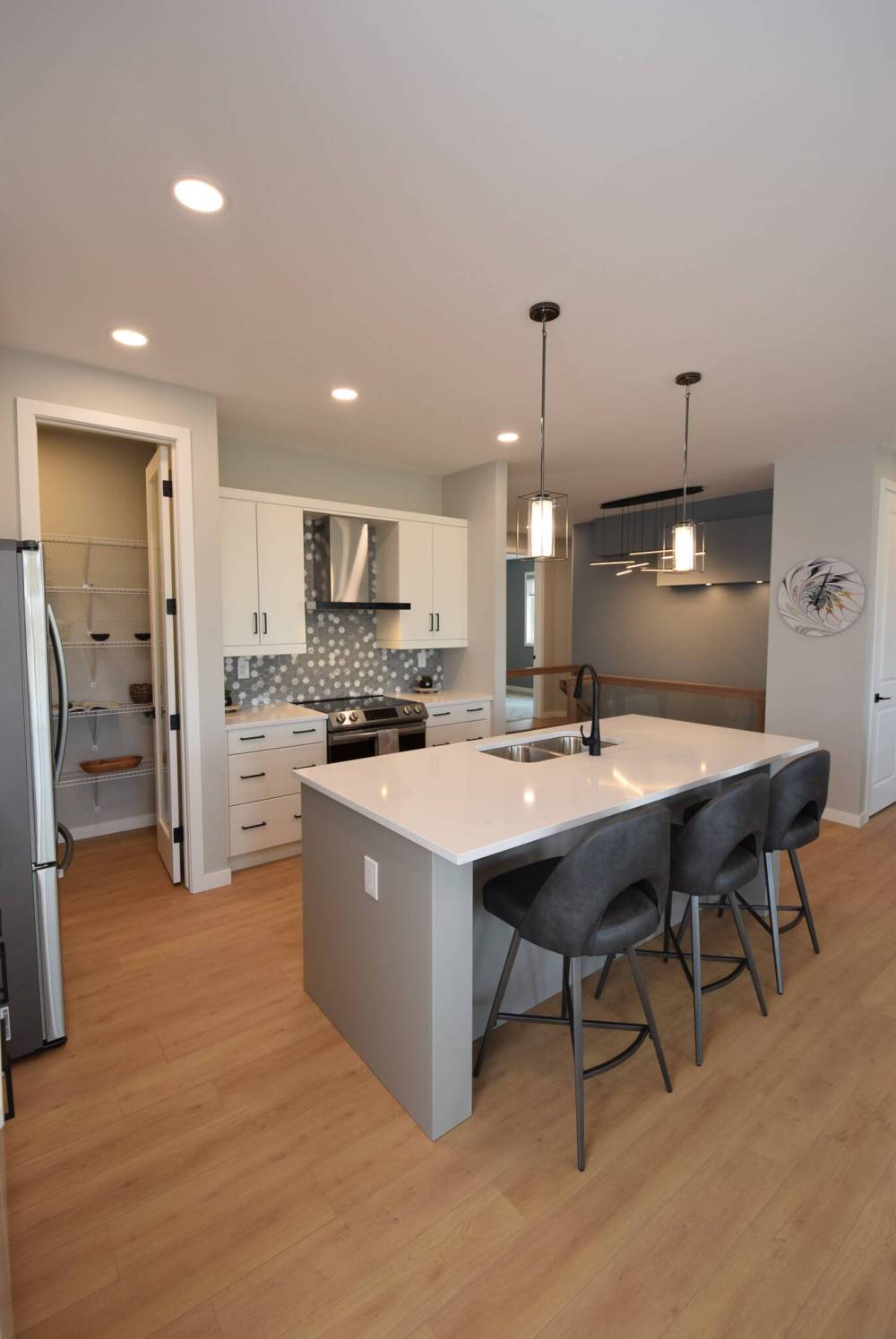 Loaded with features in Grande Pointe Meadows – Winnipeg Free Press