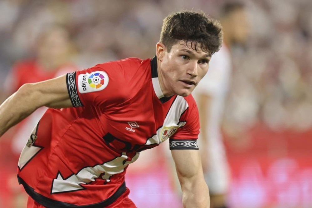 Real Madrid brings back defender Fran García from Rayo on transfer ...