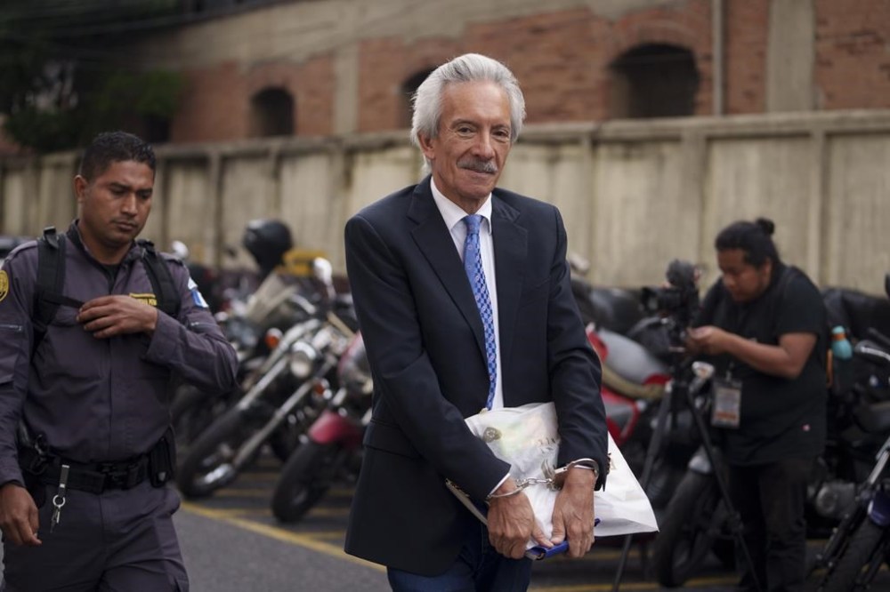 Guatemala sentences renowned journalist José Rubén Zamora to six years ...