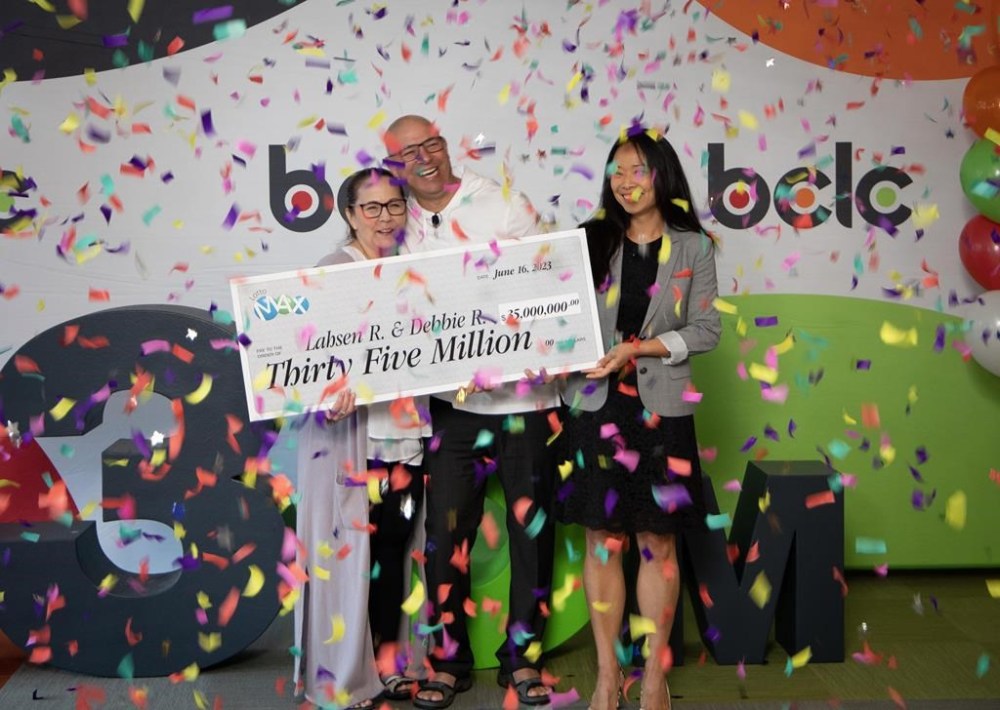 Home and camper on the wish list for Victoria, B.C., couple after $35M ...