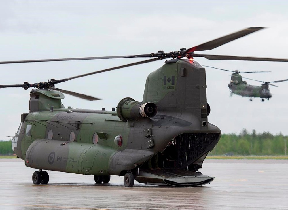 Search and recovery operation ongoing after RCAF helicopter crash near ...