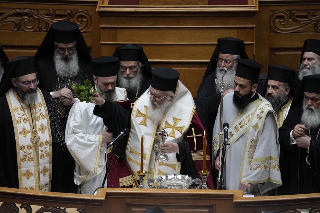 Greece’s new parliament sworn in following conservative party’s ...