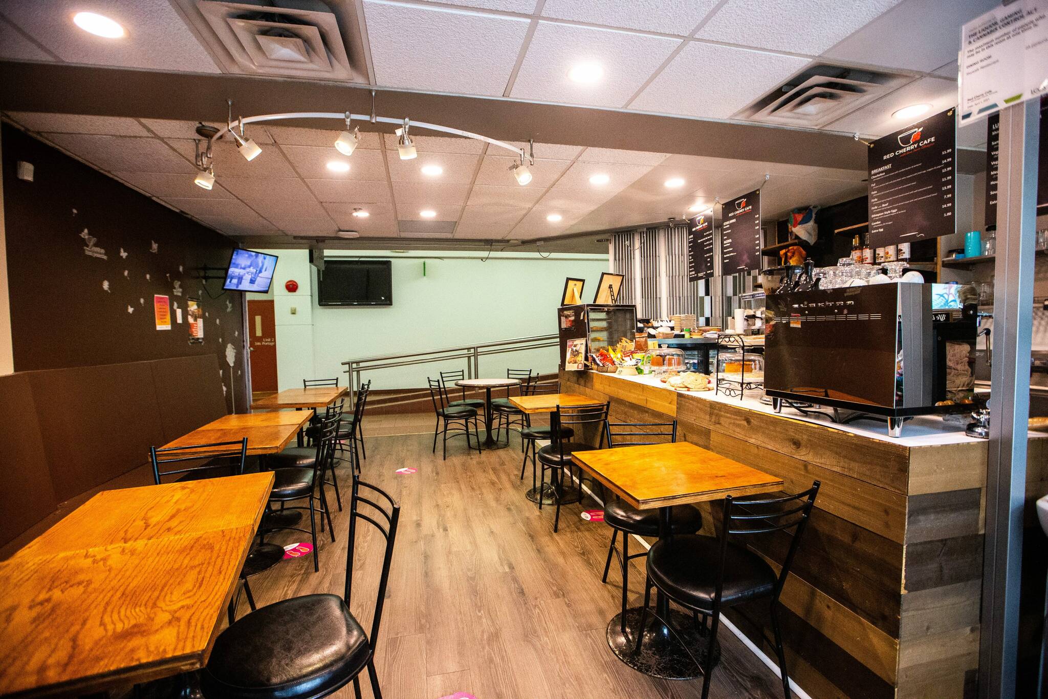 Red Cherry Café rebounds – Winnipeg Free Press